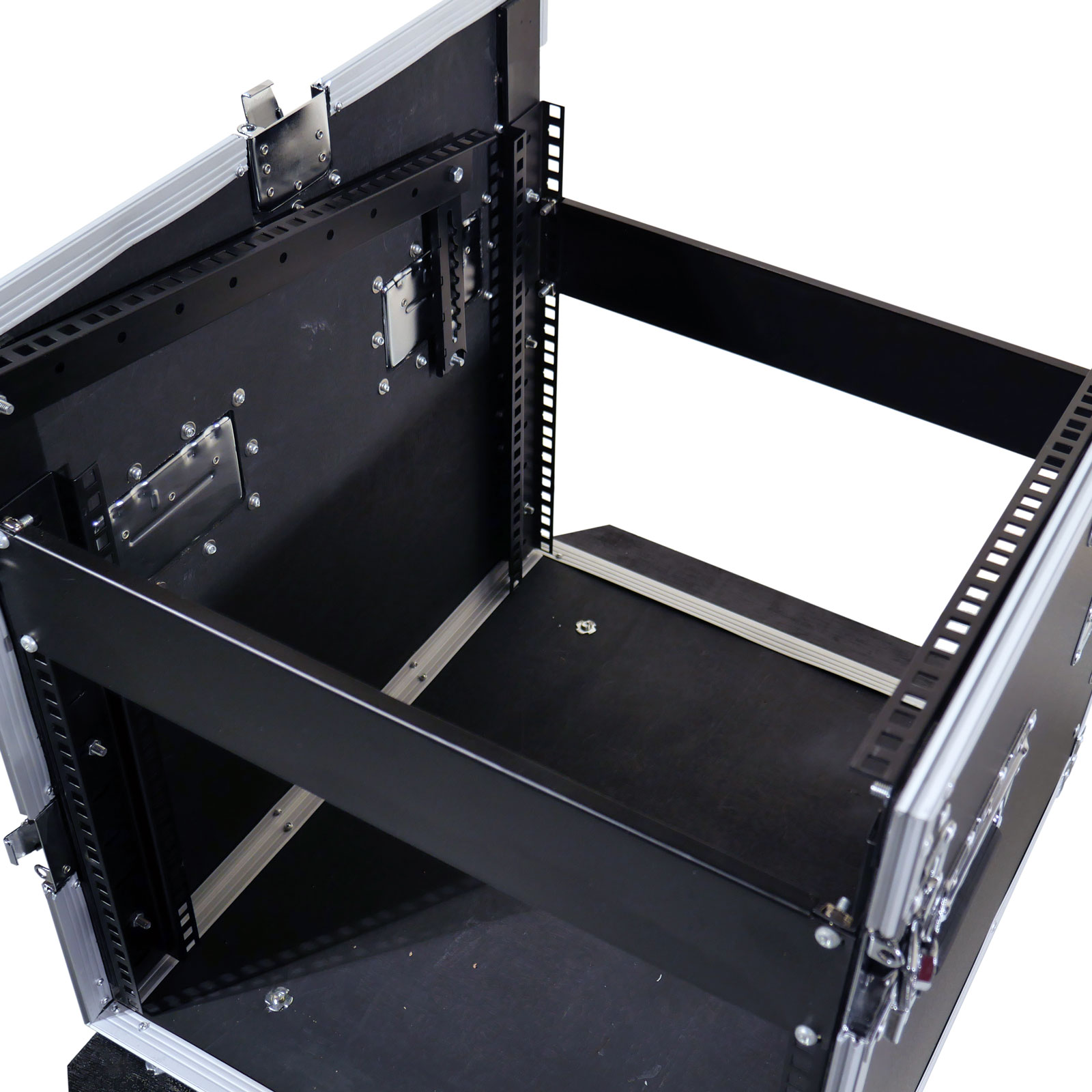 BravoPro Mixer & 8RU Rack Case for Midas 32R with Wheels